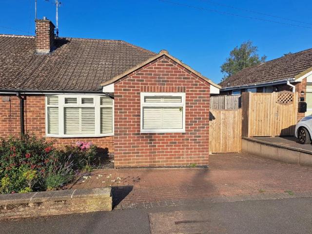 2 bedroom bungalow for sale