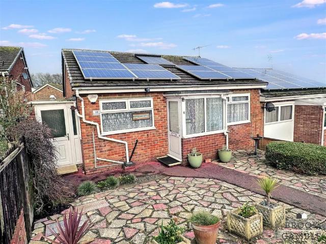 2 bedroom bungalow for sale