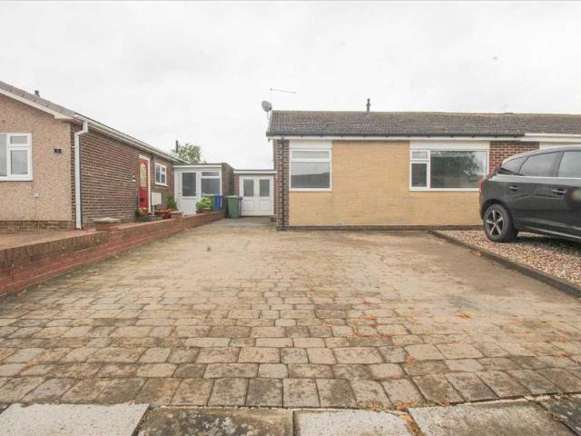2 bedroom bungalow for sale