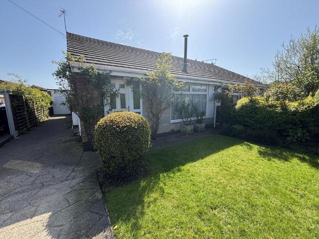 2 bedroom bungalow for sale