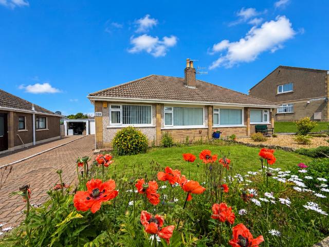2 bedroom bungalow for sale