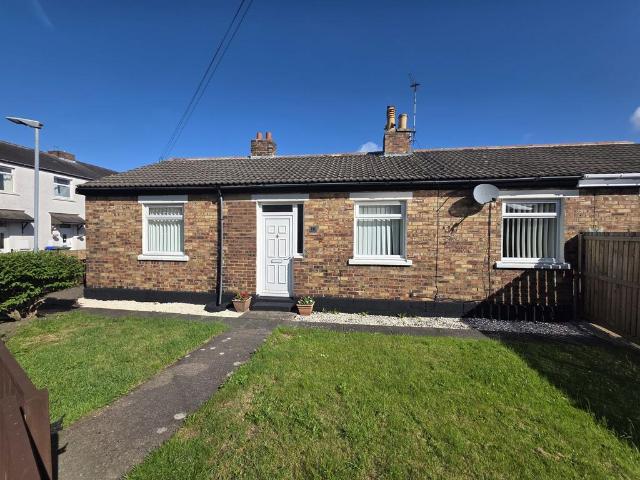 2 bedroom bungalow for sale