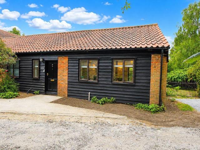 2 bedroom bungalow for sale