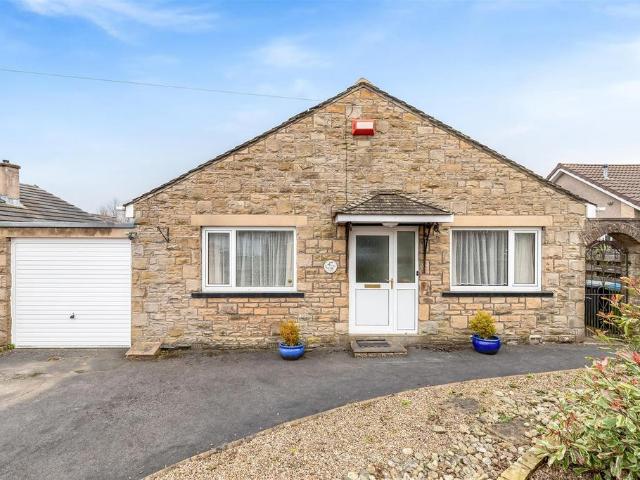 2 bedroom bungalow for sale