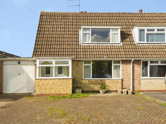 2 bedroom bungalow for sale