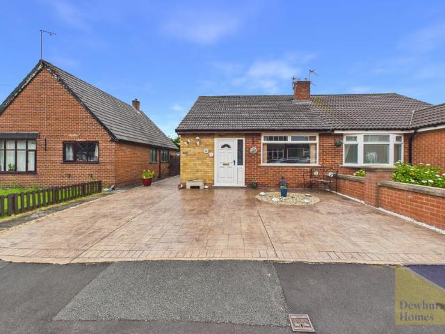 2 bedroom bungalow for sale