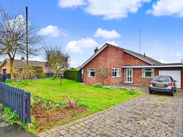 2 bedroom bungalow for sale