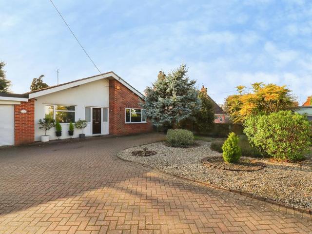 2 bedroom bungalow for sale