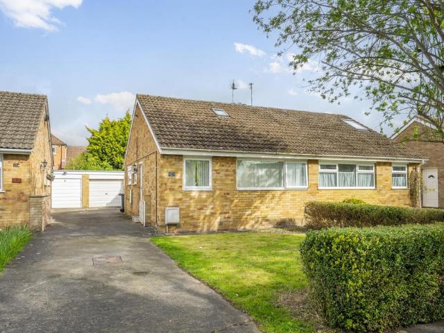 2 bedroom bungalow for sale