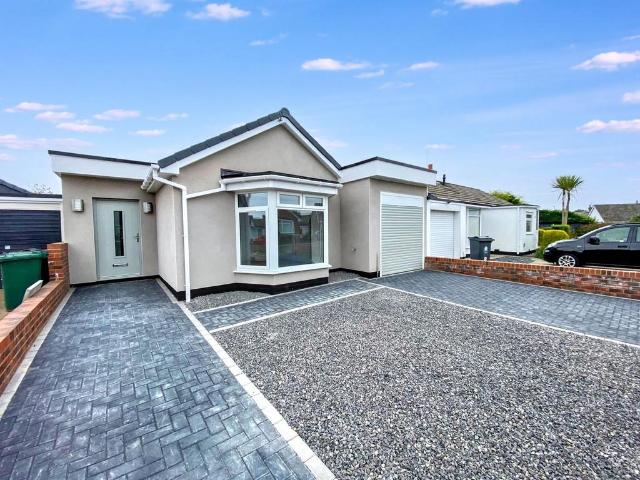 2 bedroom bungalow for sale