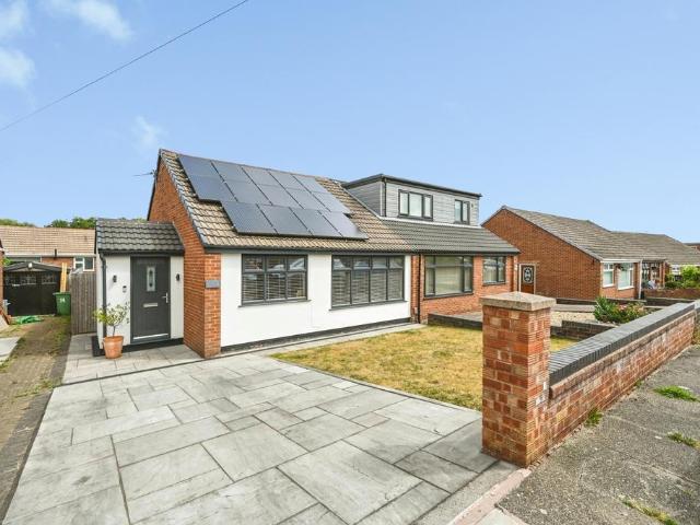 2 bedroom bungalow for sale