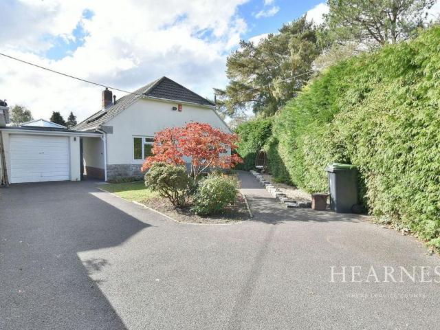 2 bedroom bungalow for sale