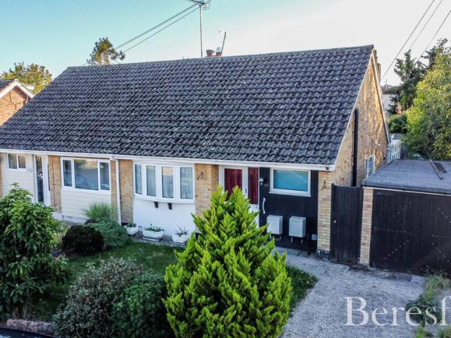 2 bedroom bungalow for sale