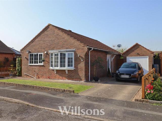 2 bedroom bungalow for sale