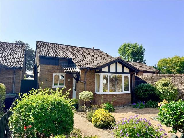 2 bedroom bungalow for sale