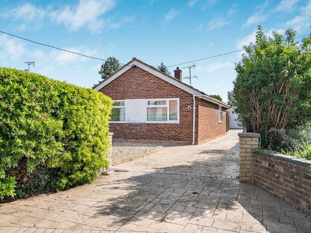 2 bedroom bungalow for sale