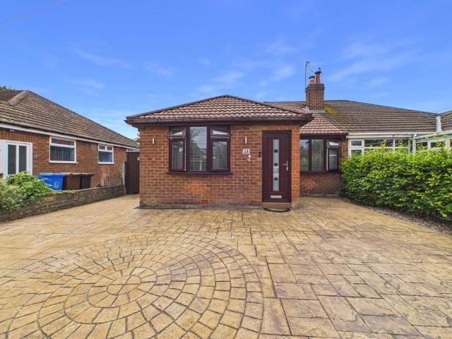 2 bedroom bungalow for sale
