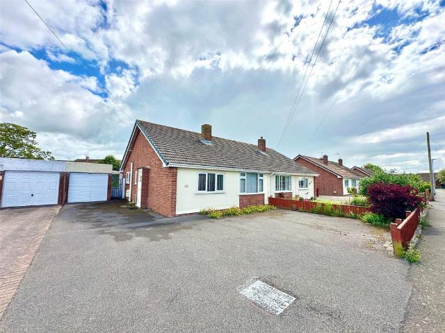 2 bedroom bungalow for sale