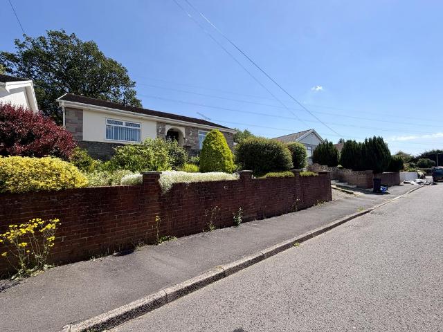 2 bedroom bungalow for sale