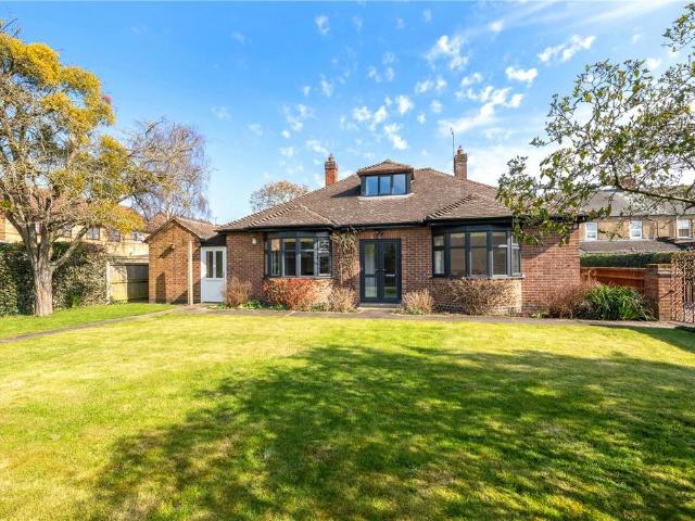2 bedroom bungalow for sale