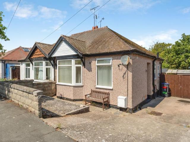 2 bedroom bungalow for sale