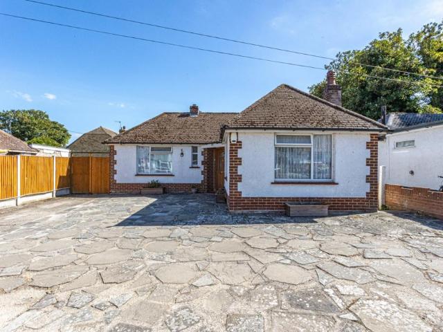 2 bedroom bungalow for sale
