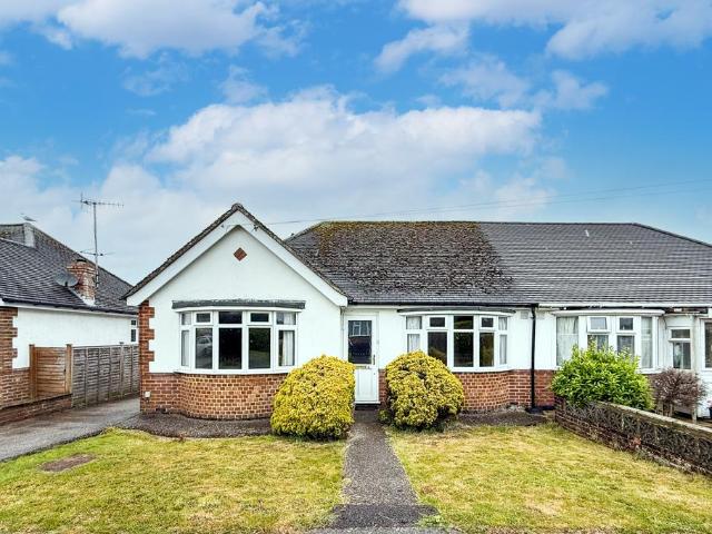 2 bedroom bungalow for sale