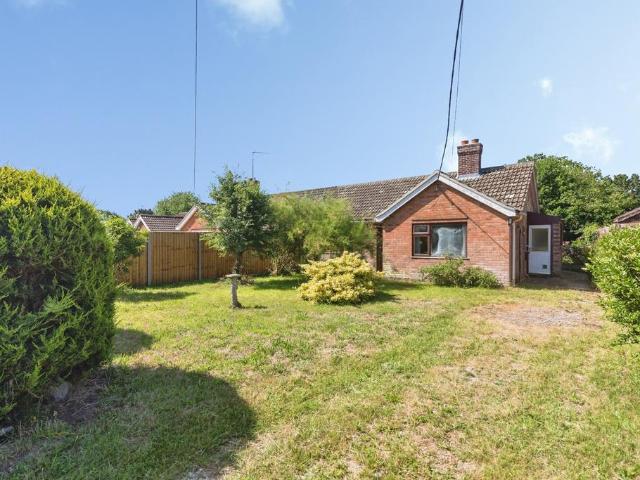 2 bedroom bungalow for sale