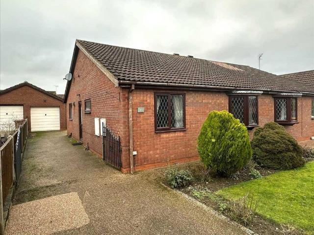 2 bedroom bungalow for sale