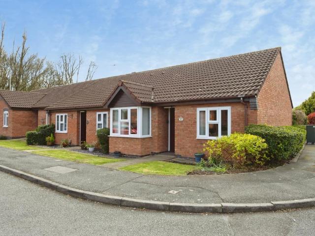 2 bedroom bungalow for sale