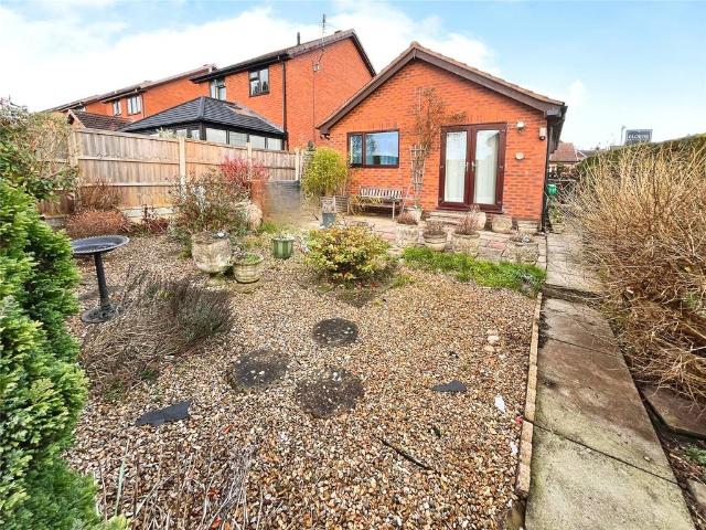 2 bedroom bungalow for sale