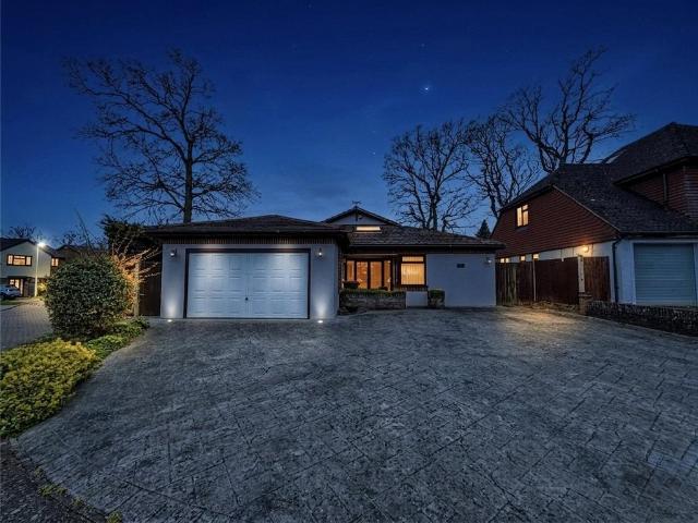 2 bedroom bungalow for sale