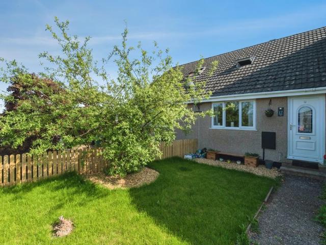 2 bedroom bungalow for sale