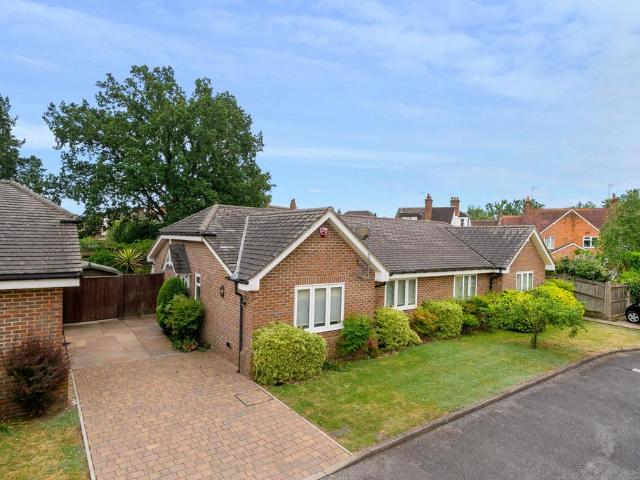 2 bedroom bungalow for sale