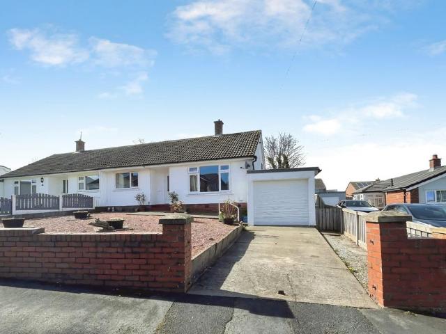 2 bedroom bungalow for sale