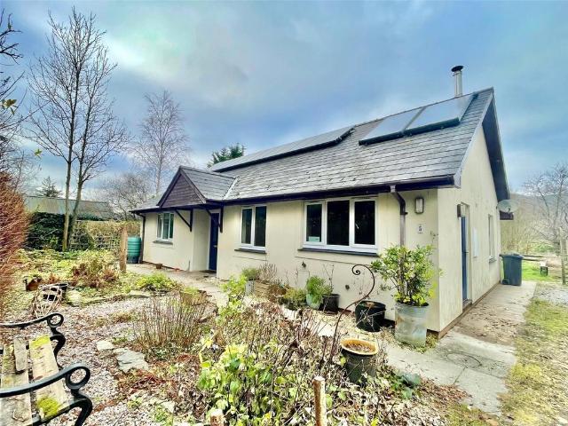 2 bedroom bungalow for sale