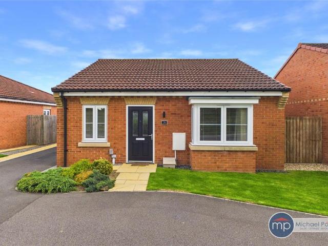 2 bedroom bungalow for sale