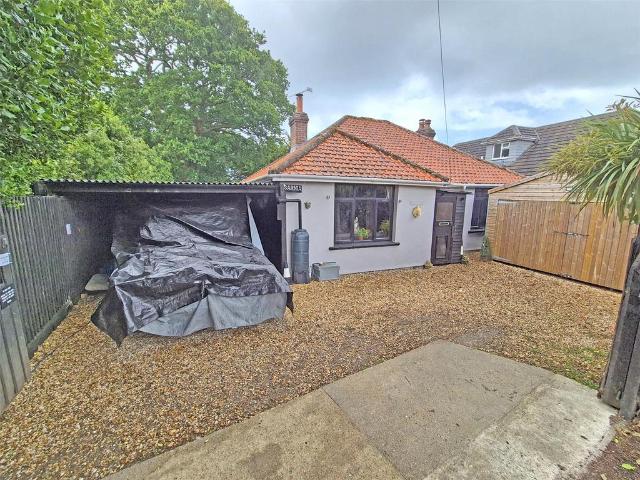 2 bedroom bungalow for sale
