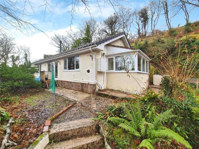 2 bedroom bungalow for sale