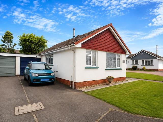 2 bedroom bungalow for sale