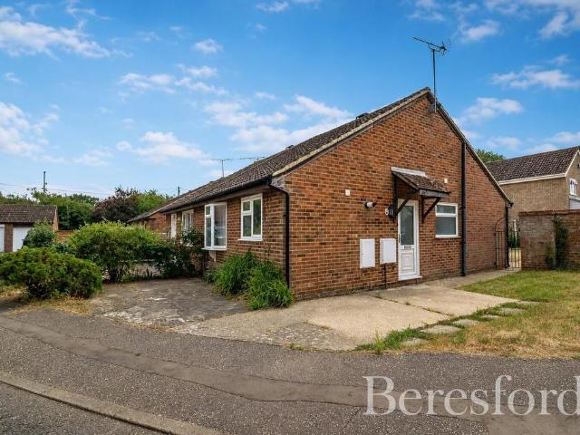 2 bedroom bungalow for sale
