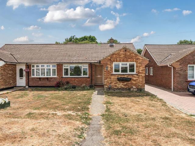 2 bedroom bungalow for sale