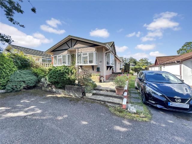 2 bedroom bungalow for sale