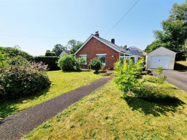 2 bedroom bungalow for sale