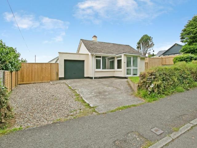 2 bedroom bungalow for sale