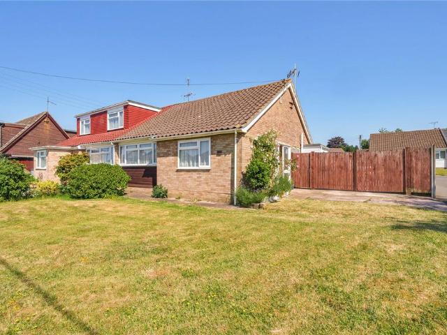 2 bedroom bungalow for sale