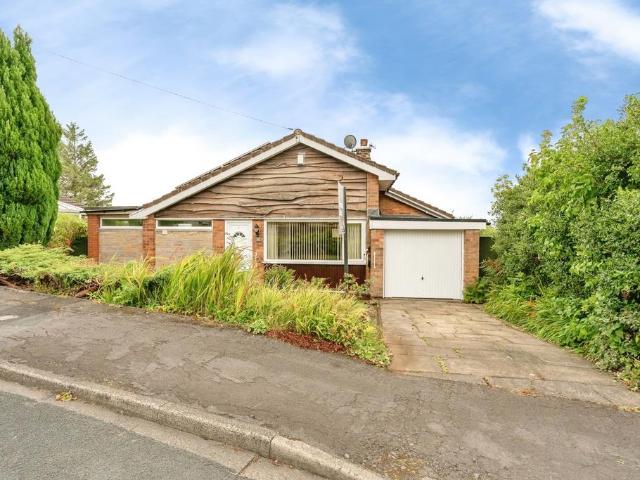 2 bedroom bungalow for sale