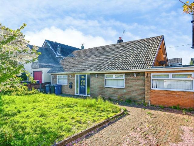2 bedroom bungalow for sale
