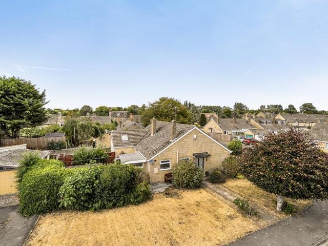 2 bedroom semi detached bungalow for sale