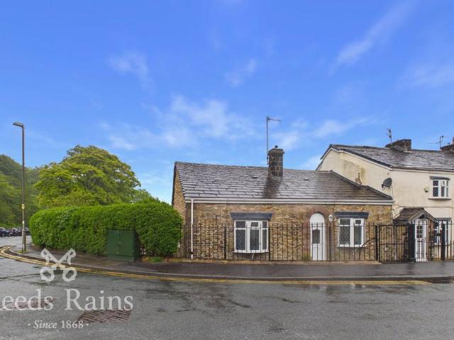 2 bedroom bungalow for sale